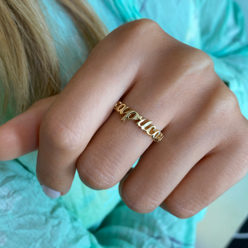 Zodiac Script Ring - Capricorn